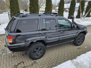 Melns Jeep Grand Cherokee 2004 Viļņa, ar dzinēja tilpumu 2.70 L un nobraukumu 196 tūkst. km par 6200 €, foto 10 vietnē AUTOMOTO.COM.LV