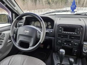 Melns Jeep Grand Cherokee 2004 Viļņa, ar dzinēja tilpumu 2.70 L un nobraukumu 196 tūkst. km par 6200 €, foto 11 vietnē AUTOMOTO.COM.LV