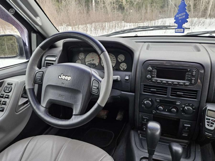 Melns Jeep Grand Cherokee 2004 Viļņa, ar dzinēja tilpumu 2.70 L un nobraukumu 196 tūkst. km par 6200 €, foto 11 vietnē AUTOMOTO.COM.LV