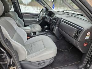 Melns Jeep Grand Cherokee 2004 Viļņa, ar dzinēja tilpumu 2.70 L un nobraukumu 196 tūkst. km par 6200 €, foto 14 vietnē AUTOMOTO.COM.LV