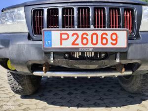 Black Jeep Grand Cherokee 2004 in Moletai, with an engine capacity of 2.70 L and mileage of 400 thousand km for 3100 €, photo 12 on AUTOMOTO.COM.LV