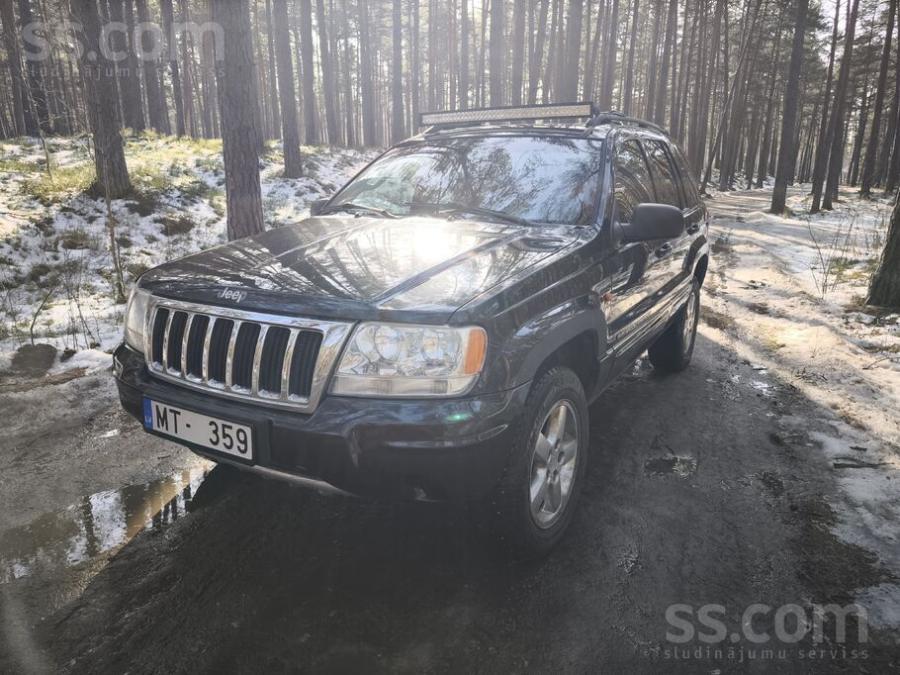 Melns Jeep Grand Cherokee 2004 Rīga, ar dzinēja tilpumu 2.70 L un nobraukumu 354 tūkst. km par 3300 €, foto 1 vietnē AUTOMOTO.COM.LV