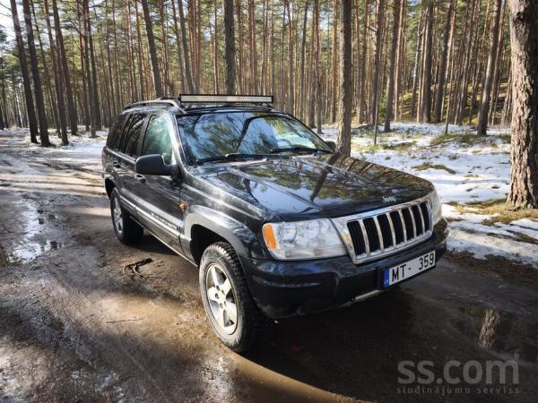 Melns Jeep Grand Cherokee 2004 Rīga, ar dzinēja tilpumu 2.70 L un nobraukumu 354 tūkst. km par 3300 €, foto 2 vietnē AUTOMOTO.COM.LV