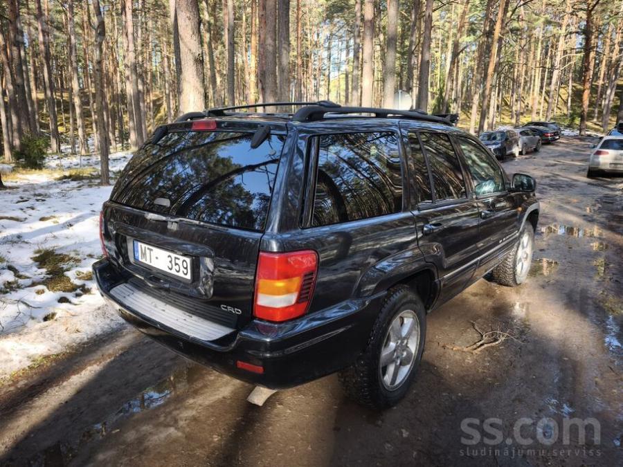Melns Jeep Grand Cherokee 2004 Rīga, ar dzinēja tilpumu 2.70 L un nobraukumu 354 tūkst. km par 3300 €, foto 4 vietnē AUTOMOTO.COM.LV
