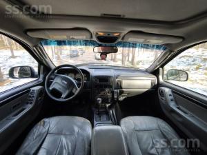 Melns Jeep Grand Cherokee 2004 Rīga, ar dzinēja tilpumu 2.70 L un nobraukumu 354 tūkst. km par 3300 €, foto 6 vietnē AUTOMOTO.COM.LV