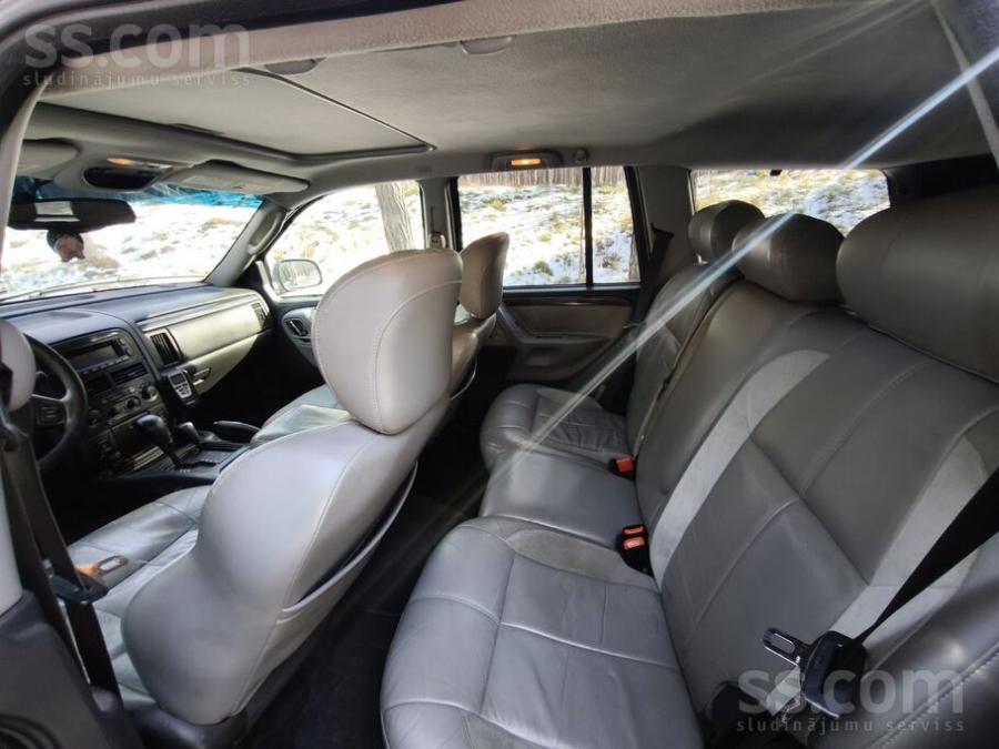 Melns Jeep Grand Cherokee 2004 Rīga, ar dzinēja tilpumu 2.70 L un nobraukumu 354 tūkst. km par 3300 €, foto 7 vietnē AUTOMOTO.COM.LV