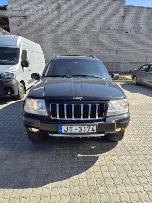 Melns Jeep Grand Cherokee 2004 Rīga, ar dzinēja tilpumu 2.70 L un nobraukumu 231 tūkst. km par 6200 €, foto 3 vietnē AUTOMOTO.COM.LV