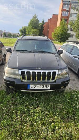 Черный Джип Гранд Чероки 2004 в Елгава, объемом двигателя 2.70 л и пробегом 360 тыс. км за 3500 €, фото  на AUTOMOTO.COM.LV