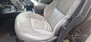 Melns Jeep Grand Cherokee 2004 Rīga, ar dzinēja tilpumu 2.70 L un nobraukumu 126 tūkst. km par 4200 €, foto 3 vietnē AUTOMOTO.COM.LV