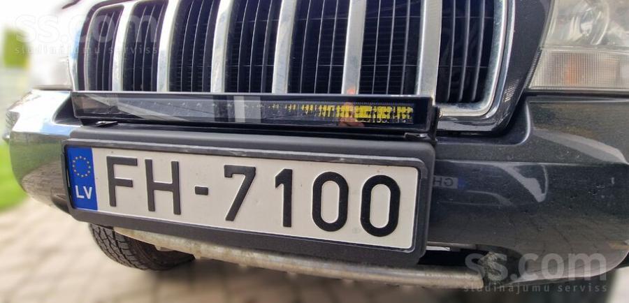 Melns Jeep Grand Cherokee 2004 Rīga, ar dzinēja tilpumu 2.70 L un nobraukumu 126 tūkst. km par 4200 €, foto 12 vietnē AUTOMOTO.COM.LV