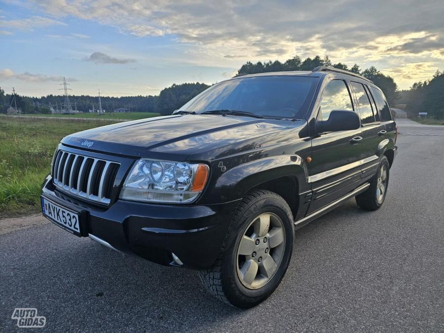 Black Jeep Grand Cherokee 2004 in Vilnius, with an engine capacity of 4.00 L and mileage of 207 thousand km for 2550 €, photo 1 on AUTOMOTO.COM.LV