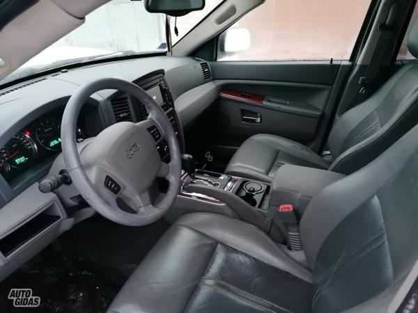 Melns Jeep Grand Cherokee 2005 Utena, ar dzinēja tilpumu 3.00 L un nobraukumu 371 tūkst. km par 3500 €, foto 10 vietnē AUTOMOTO.COM.LV