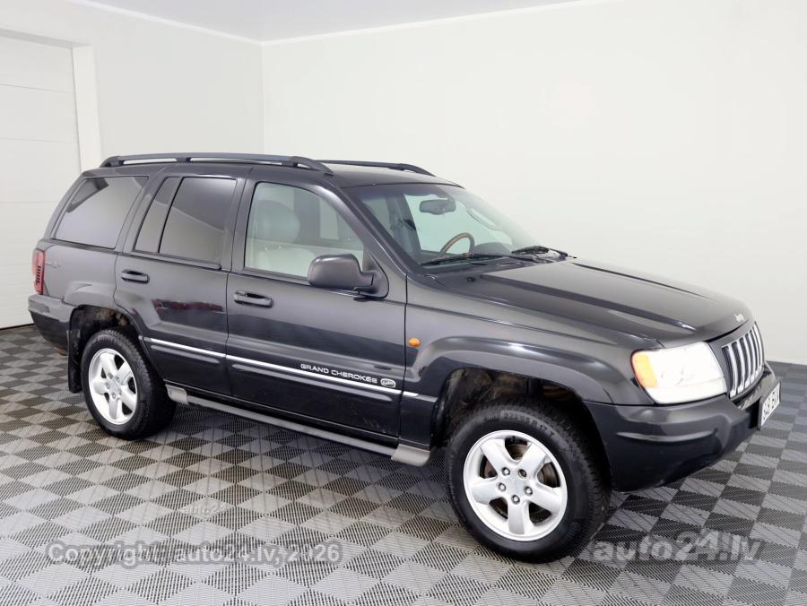 Melns Jeep Grand Cherokee 2005 Tallina, ar dzinēja tilpumu 2.70 L un nobraukumu 191 tūkst. km par 3199 €, foto 1 vietnē AUTOMOTO.COM.LV