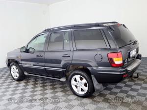 Melns Jeep Grand Cherokee 2005 Tallina, ar dzinēja tilpumu 2.70 L un nobraukumu 191 tūkst. km par 3199 €, foto 5 vietnē AUTOMOTO.COM.LV