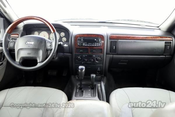 Melns Jeep Grand Cherokee 2005 Tallina, ar dzinēja tilpumu 2.70 L un nobraukumu 191 tūkst. km par 3199 €, foto 5 vietnē AUTOMOTO.COM.LV