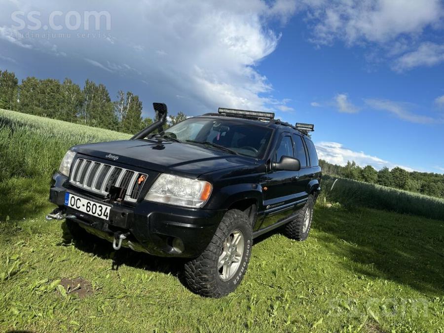 Melns Jeep Grand Cherokee 2005 Rīga, ar dzinēja tilpumu 2.70 L un nobraukumu 323 tūkst. km par 3900 €, foto 7 vietnē AUTOMOTO.COM.LV