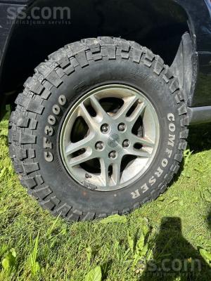 Melns Jeep Grand Cherokee 2005 Rīga, ar dzinēja tilpumu 2.70 L un nobraukumu 323 tūkst. km par 3900 €, foto 11 vietnē AUTOMOTO.COM.LV