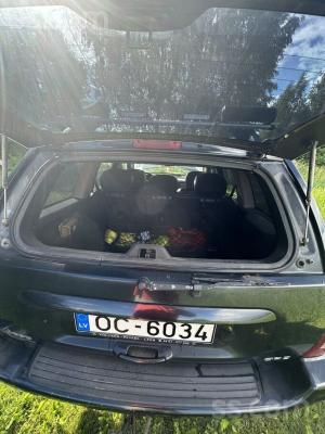 Melns Jeep Grand Cherokee 2005 Rīga, ar dzinēja tilpumu 2.70 L un nobraukumu 323 tūkst. km par 3900 €, foto 14 vietnē AUTOMOTO.COM.LV