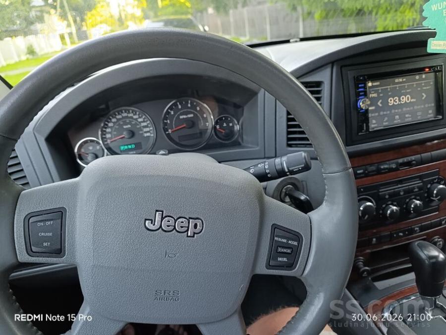 Melns Jeep Grand Cherokee 2005 Rīga, ar dzinēja tilpumu 3.00 L un nobraukumu 234 tūkst. km par 3950 €, foto 26 vietnē AUTOMOTO.COM.LV