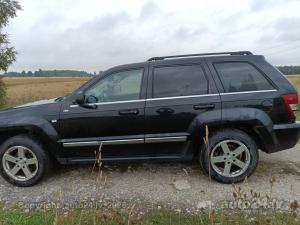 Black Jeep Grand Cherokee 2005 in Tallinn, with an engine capacity of 3.00 L and mileage of 288 thousand km for 3500 €, photo 7 on AUTOMOTO.COM.LV