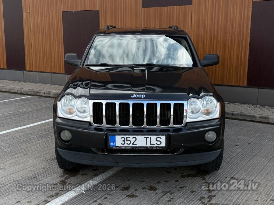 Melns Jeep Grand Cherokee 2005 Tartu, ar dzinēja tilpumu 3.00 L un nobraukumu 368 tūkst. km par 4000 €, foto 3 vietnē AUTOMOTO.COM.LV