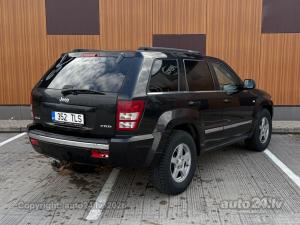 Melns Jeep Grand Cherokee 2005 Tartu, ar dzinēja tilpumu 3.00 L un nobraukumu 368 tūkst. km par 4000 €, foto 7 vietnē AUTOMOTO.COM.LV