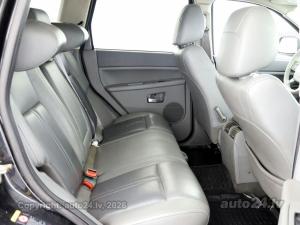 Melns Jeep Grand Cherokee 2006 Tallina, ar dzinēja tilpumu 5.70 L un nobraukumu 254 tūkst. km par 2499 €, foto 7 vietnē AUTOMOTO.COM.LV