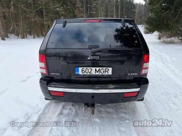 Black Jeep Grand Cherokee 2006 in Tallinn, with an engine capacity of 3.00 L and mileage of 299 thousand km for 4799 €, photo 3 on AUTOMOTO.COM.LV