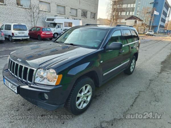 Black Jeep Grand Cherokee 2006 in Tallinn, with an engine capacity of 3.00 L and mileage of 292 thousand km for 5300 €, photo 6 on AUTOMOTO.COM.LV