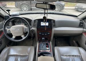 Melns Jeep Grand Cherokee 2006 Rīga, ar dzinēja tilpumu 3.00 L un nobraukumu 283 tūkst. km par 5500 €, foto 7 vietnē AUTOMOTO.COM.LV