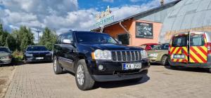 Black Jeep Grand Cherokee 2006 in Valmiera, with an engine capacity of 3.00 L and mileage of 236 thousand km for 3800 €, photo  on AUTOMOTO.COM.LV