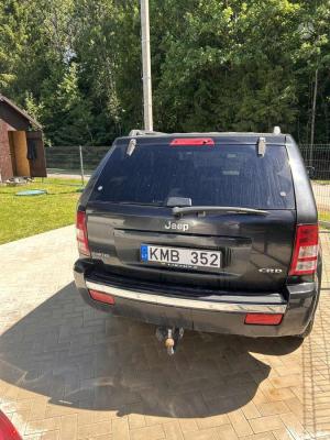 Melns Jeep Grand Cherokee 2006 Kauņa, ar dzinēja tilpumu 2.99 L un nobraukumu 217 tūkst. km par 2999 €, foto 4 vietnē AUTOMOTO.COM.LV