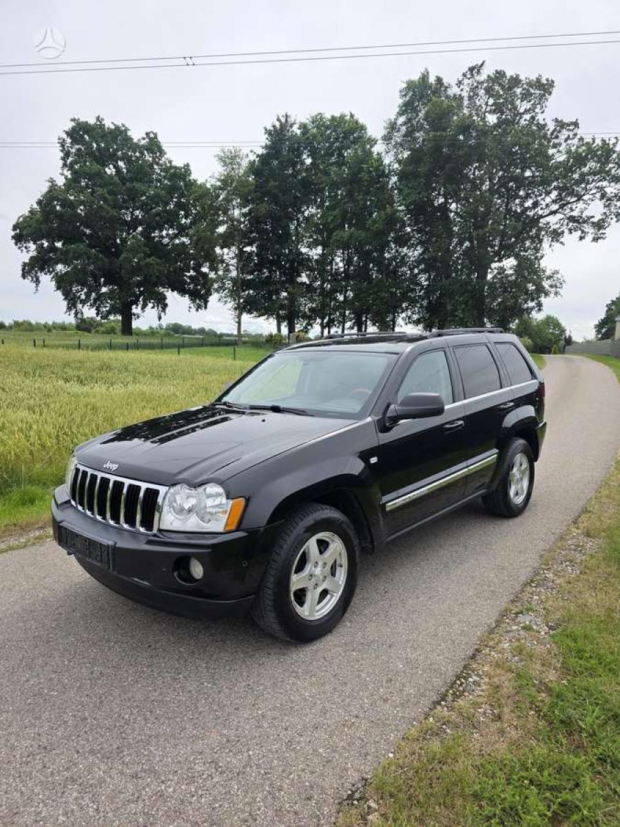 Black Jeep Grand Cherokee 2006 in Marijampole, with an engine capacity of 2.99 L and mileage of 218 thousand km for 5000 €, photo 10 on AUTOMOTO.COM.LV