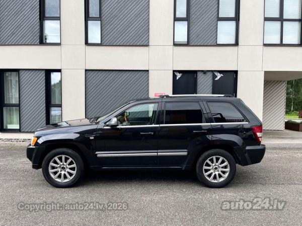Melns Jeep Grand Cherokee 2006 Tartu, ar dzinēja tilpumu 3.00 L un nobraukumu 0 tūkst. km par 3999 €, foto 6 vietnē AUTOMOTO.COM.LV