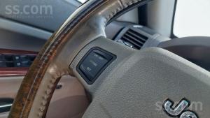 Melns Jeep Grand Cherokee 2006 Rīga, ar dzinēja tilpumu 3.00 L un nobraukumu 291 tūkst. km par 4800 €, foto 24 vietnē AUTOMOTO.COM.LV
