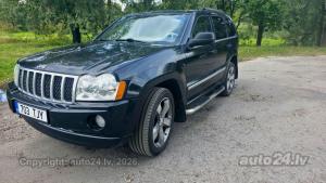 Black Jeep Grand Cherokee 2006 in Tartu, with an engine capacity of 3.00 L and mileage of 0 thousand km for 5550 €, photo 7 on AUTOMOTO.COM.LV