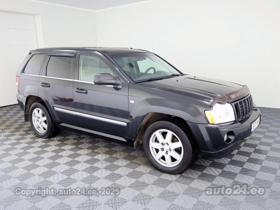 Melns Jeep Grand Cherokee 2007 Tallina, ar dzinēja tilpumu 3.00 L un nobraukumu 287 tūkst. km par 3199 €, foto 1 vietnē AUTOMOTO.COM.LV
