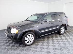 Melns Jeep Grand Cherokee 2007 Tallina, ar dzinēja tilpumu 3.00 L un nobraukumu 287 tūkst. km par 3199 €, foto 2 vietnē AUTOMOTO.COM.LV