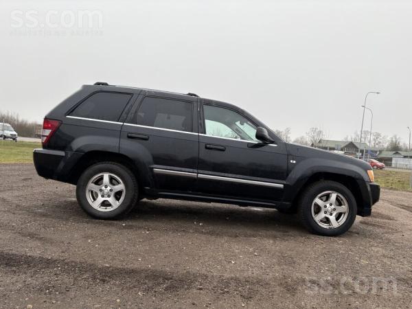 Melns Jeep Grand Cherokee 2007 Daugavpils, ar dzinēja tilpumu 3.00 L un nobraukumu 272 tūkst. km par 5750 €, foto 6 vietnē AUTOMOTO.COM.LV