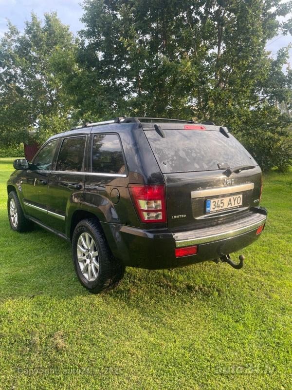 Melns Jeep Grand Cherokee 2007 Tallina, ar dzinēja tilpumu 3.00 L un nobraukumu 465 tūkst. km par 3700 €, foto 4 vietnē AUTOMOTO.COM.LV