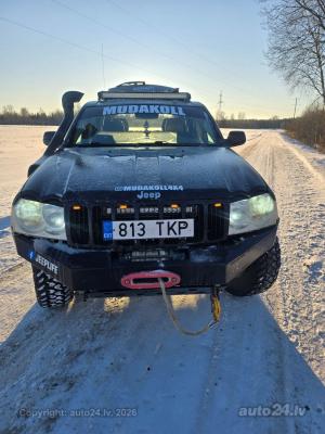 Black Jeep Grand Cherokee 2007 in Tartu, with an engine capacity of 3.00 L and mileage of 398 thousand km for 6000 €, photo 6 on AUTOMOTO.COM.LV