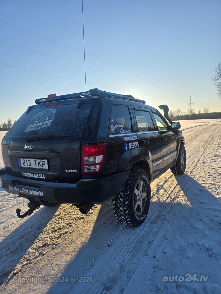Black Jeep Grand Cherokee 2007 in Tartu, with an engine capacity of 3.00 L and mileage of 398 thousand km for 6000 €, photo 7 on AUTOMOTO.COM.LV