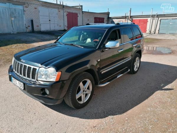 Black Jeep Grand Cherokee 2007 in Utena, with an engine capacity of 3.00 L and mileage of 275 thousand km for 4150 €, photo 1 on AUTOMOTO.COM.LV