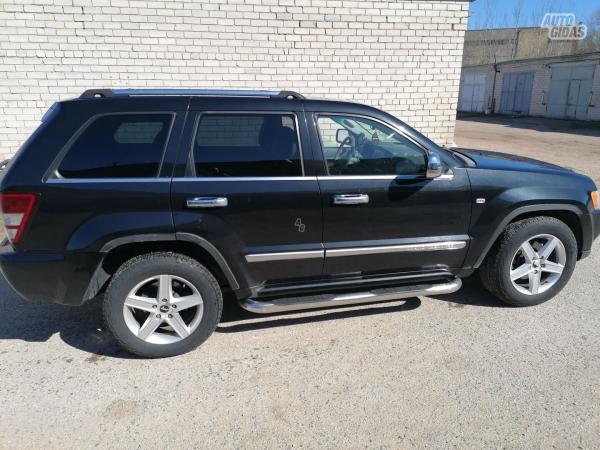 Black Jeep Grand Cherokee 2007 in Utena, with an engine capacity of 3.00 L and mileage of 275 thousand km for 4150 €, photo 6 on AUTOMOTO.COM.LV