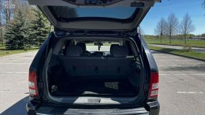 Black Jeep Grand Cherokee 2007 in Marijampole, with an engine capacity of 3.00 L and mileage of 224 thousand km for 4250 €, photo 12 on AUTOMOTO.COM.LV