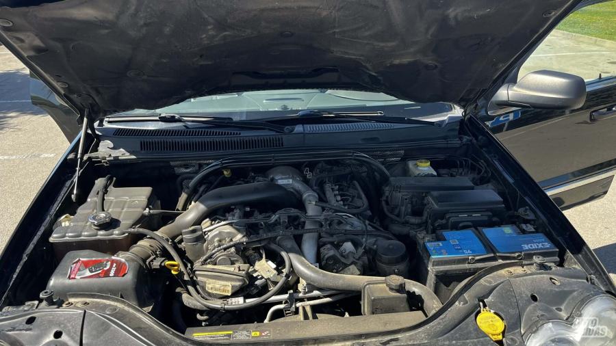 Black Jeep Grand Cherokee 2007 in Marijampole, with an engine capacity of 3.00 L and mileage of 224 thousand km for 4250 €, photo 15 on AUTOMOTO.COM.LV