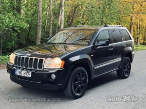Melns Jeep Grand Cherokee 2007 Tallina, ar dzinēja tilpumu 3.00 L un nobraukumu 300 tūkst. km par 3990 €, foto  vietnē AUTOMOTO.COM.LV
