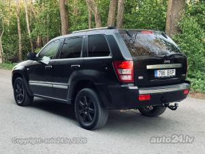 Melns Jeep Grand Cherokee 2007 Tallina, ar dzinēja tilpumu 3.00 L un nobraukumu 300 tūkst. km par 3990 €, foto 4 vietnē AUTOMOTO.COM.LV