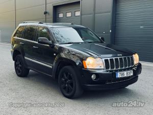Melns Jeep Grand Cherokee 2007 Tallina, ar dzinēja tilpumu 3.00 L un nobraukumu 300 tūkst. km par 3990 €, foto 7 vietnē AUTOMOTO.COM.LV