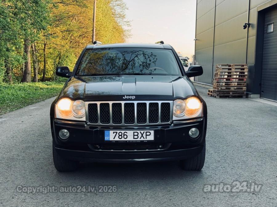 Melns Jeep Grand Cherokee 2007 Tallina, ar dzinēja tilpumu 3.00 L un nobraukumu 300 tūkst. km par 3990 €, foto 19 vietnē AUTOMOTO.COM.LV